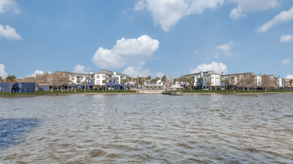 Pearce on the Lake Photo Gallery