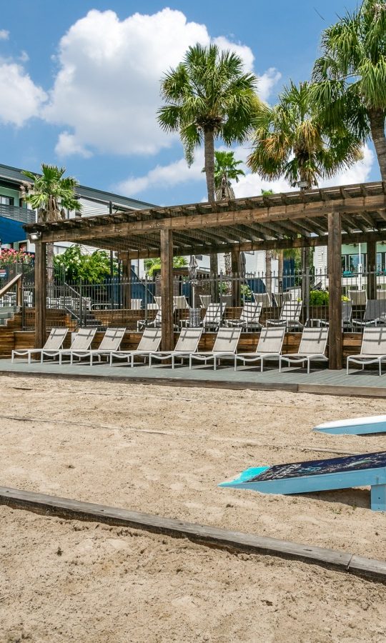 Luxury Apartments for Rent in Houston, TX | Pearce on the Lake